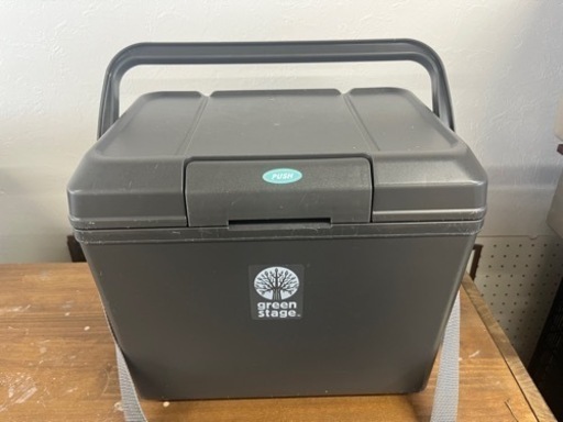 カラークーラーボックス 保冷 GSCB-13 2023 (ぽてち) 一社のその他の中古あげます・譲ります｜ジモティーで不用品の処分