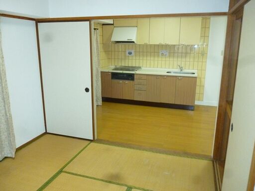 須賀ハイツ401号 3LDK【5.3万円】新品ガスコンロ付き。入居者プレゼントあり。 (リフォ三平) 松山のマンションの不動産・住宅情報・無料掲載の掲示板｜ジモティー