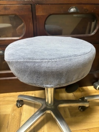 スツール (amieee) 上野毛の椅子《チェア》の中古あげます・譲ります｜ジモティーで不用品の処分