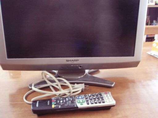 1500円 液晶TVSHARP LC-20E6 (mimieru) 新川のテレビ《液晶テレビ》の中古あげます・譲ります｜ジモティーで不用品の処分