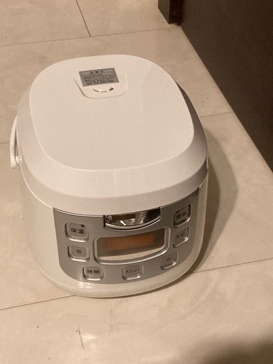 株式会社アズマ suitU ちょっと大きめ3.5合炊き 炊飯器 SRCK-FS20 ホワイト 0.63L マイコン炊飯ジャー (てつ) 目黒の ...