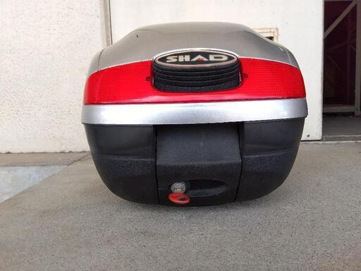 バイク のリアボックスSHAD SH25 (えんやす) 榴ケ岡のその他の中古あげます・譲ります｜ジモティーで不用品の処分