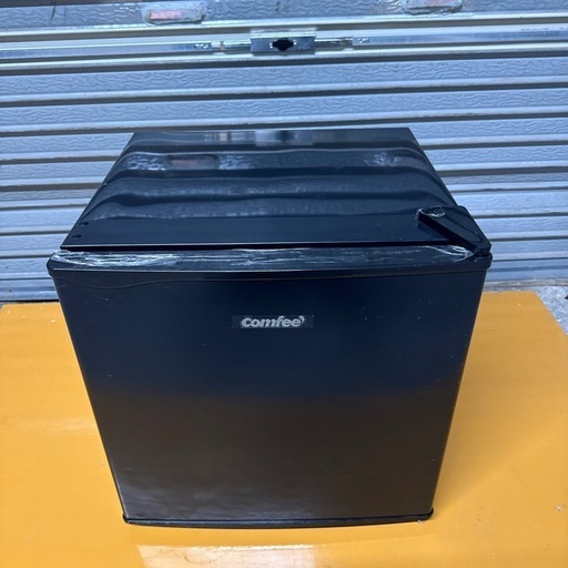 美品 北海道旭川市 2024年製 単身用 45L 1ドア冷蔵庫 comfee RCD45BL 動作保証 (旭川便利屋エコプラン) 永山のキッチン家電《冷蔵庫》の中古あげます・譲ります ...