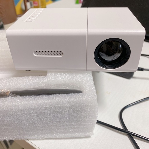 M100ミニHDプロジェクター (ヒトカゲ) 白石の周辺機器の中古あげます・譲ります｜ジモティーで不用品の処分