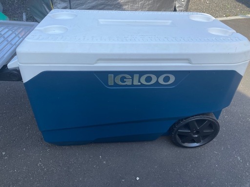 イグルーIGLOO 85L クーラーボックス (とどくろ) 札幌のその他の中古あげます・譲ります｜ジモティーで不用品の処分
