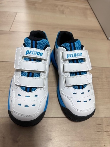 スポーツテニスシューズ (hzzzz) 西別所のその他の中古あげます・譲ります｜ジモティーで不用品の処分