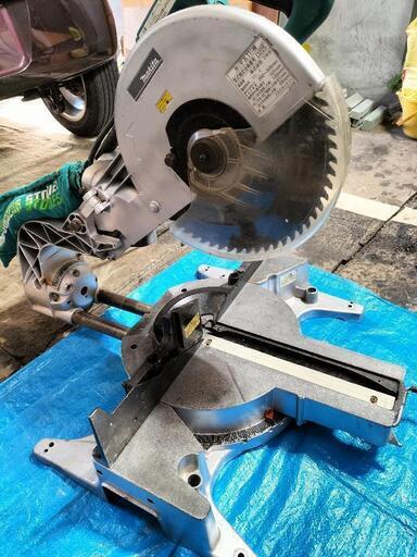 マキタ大型スライド丸鋸 (美鈴) 矢代田のマリンスポーツの中古あげます・譲ります｜ジモティーで不用品の処分