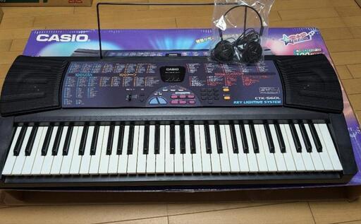 CASIO CTK-560L 光ナビゲーションキーボード (あきの) 伊賀神戸の鍵盤楽器、ピアノの中古あげます・譲ります｜ジモティーで不用品の処分