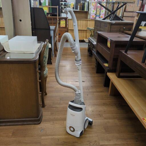 J555 ★Panasonic★紙パック式掃除機★MC-SJP800G-W★2018年製 (買取市場 柴田店) 名古屋の生活家電《掃除機》の ...
