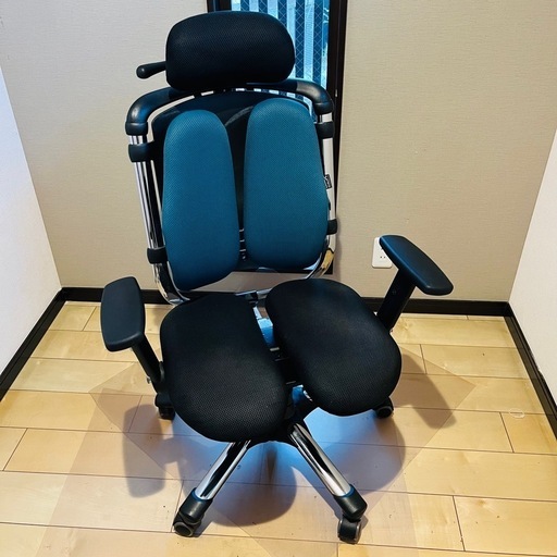 【腰痛緩和】ハラチェア HARA chair オフィスチェア ハンガー付き (モリ) 橋本の椅子《ハイバックチェア》の中古あげます・譲ります ...