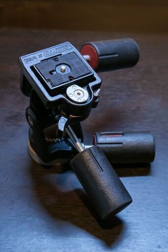 マンフロット Manfrotto 141RC (iffi) 加島のカメラ《その他》の中古あげます・譲ります｜ジモティーで不用品の処分