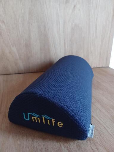 umlife アーチ型足枕 フットピローフットレスト (バビさん) 牛久のソファ《クッション》の中古あげます・譲ります｜ジモティーで不用品の処分