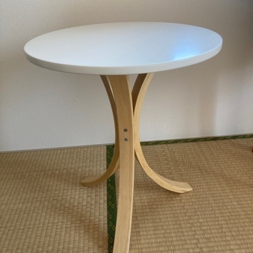 イケアIKEA テーブルFORNBRO (きみどり) 南足柄のテーブル《コーヒーテーブル》の中古あげます・譲ります｜ジモティーで不用品の処分