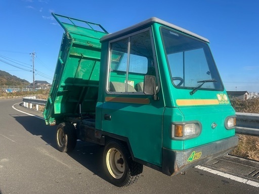 筑水キャニコム ダンプ運搬車 4WD J104 9.5馬力キャビン ライガーデュオセル付き 積載500kg 四駆 トレーラー荷台搬送 乗用三 ...