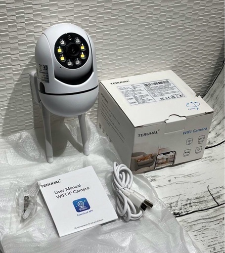 防犯カメラ[未使用]、見守りWi-Fiカメラ2点セット (ハロー) 東大阪のカメラの中古あげます・譲ります｜ジモティーで不用品の処分