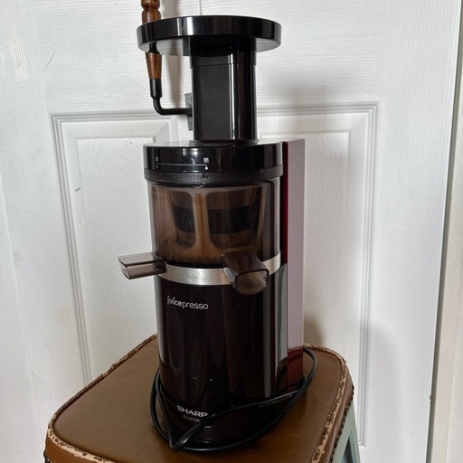 SHARP juicepressoスロージューサー (mickey) 宮古島のキッチン家電《ジューサー、ミキサー》の中古あげます・譲ります｜ジモティーで不用品の処分