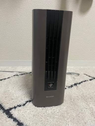 SHARP セラミックファンヒーター HX-DS1-T (広) 谷町六丁目の季節、空調家電《ファンヒーター》の中古あげます・譲ります｜ジモティーで不用品の処分