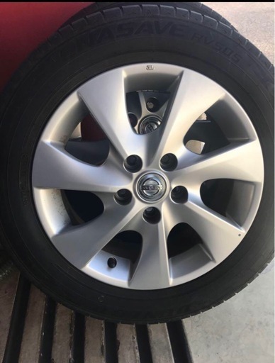 セレナ純正ホイル+タイヤセット‼️ (アルファード) 斎宮のタイヤ、ホイールの中古あげます・譲ります｜ジモティーで不用品の処分